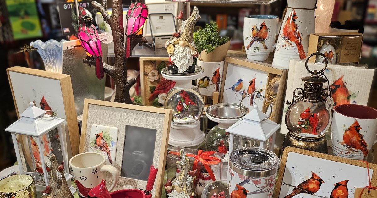 Unique Trinkets & Souvenirs to Take Home | Choose Marshall